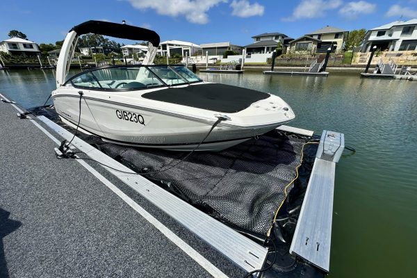 SeaPen - Advanced Dry-Docking Technology